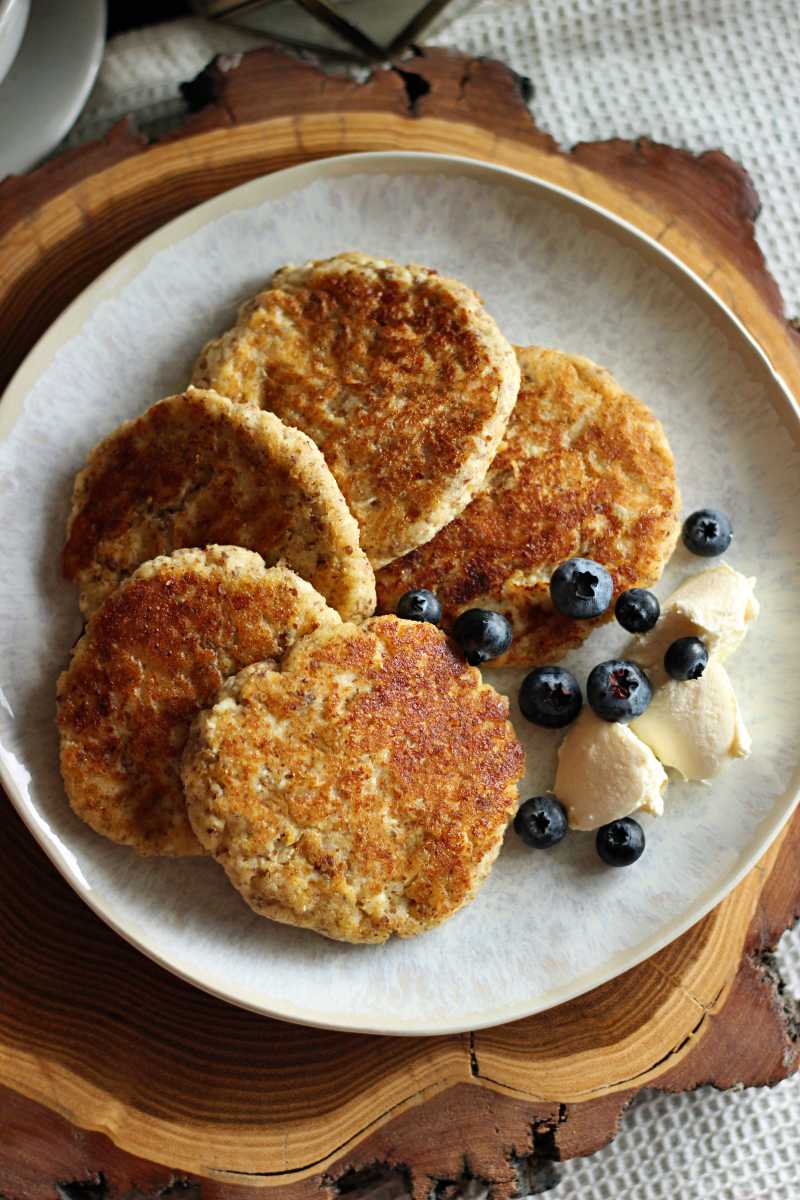 Keto placki twarogowe wysokobiałkowe (bezglutenowe) – WegePrzepis